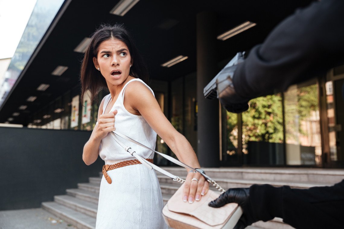 10 Facts To Know About ATM Robberies - The Home Security Superstore