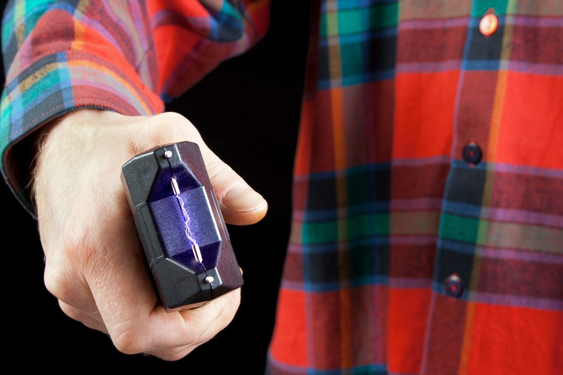 Beginner’s Guide To Using Stun Guns - The Home Security Superstore