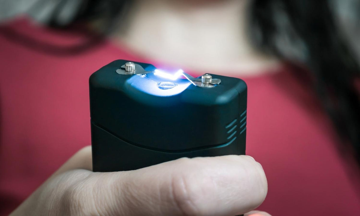 Tips on How to Use a Stun Gun Properly and Safely - The Home Security ...